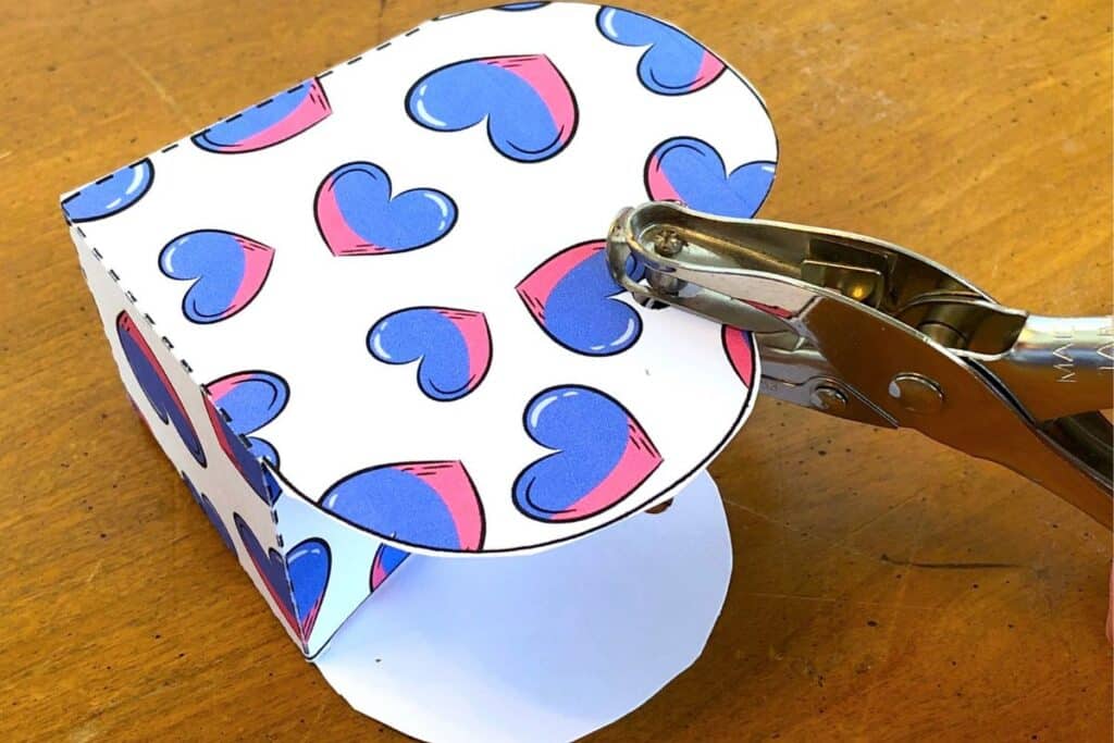 DIY Valentine Party Favor (Easy Printable) » Chicken Scratch Diaries